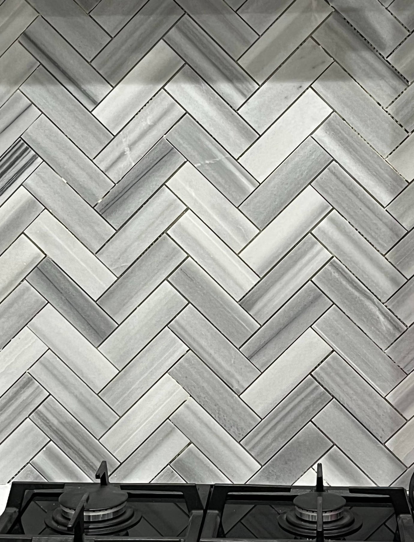 x16 Vista White marble Herringbone Mosaic tiles END OF LINE – Lite Stone